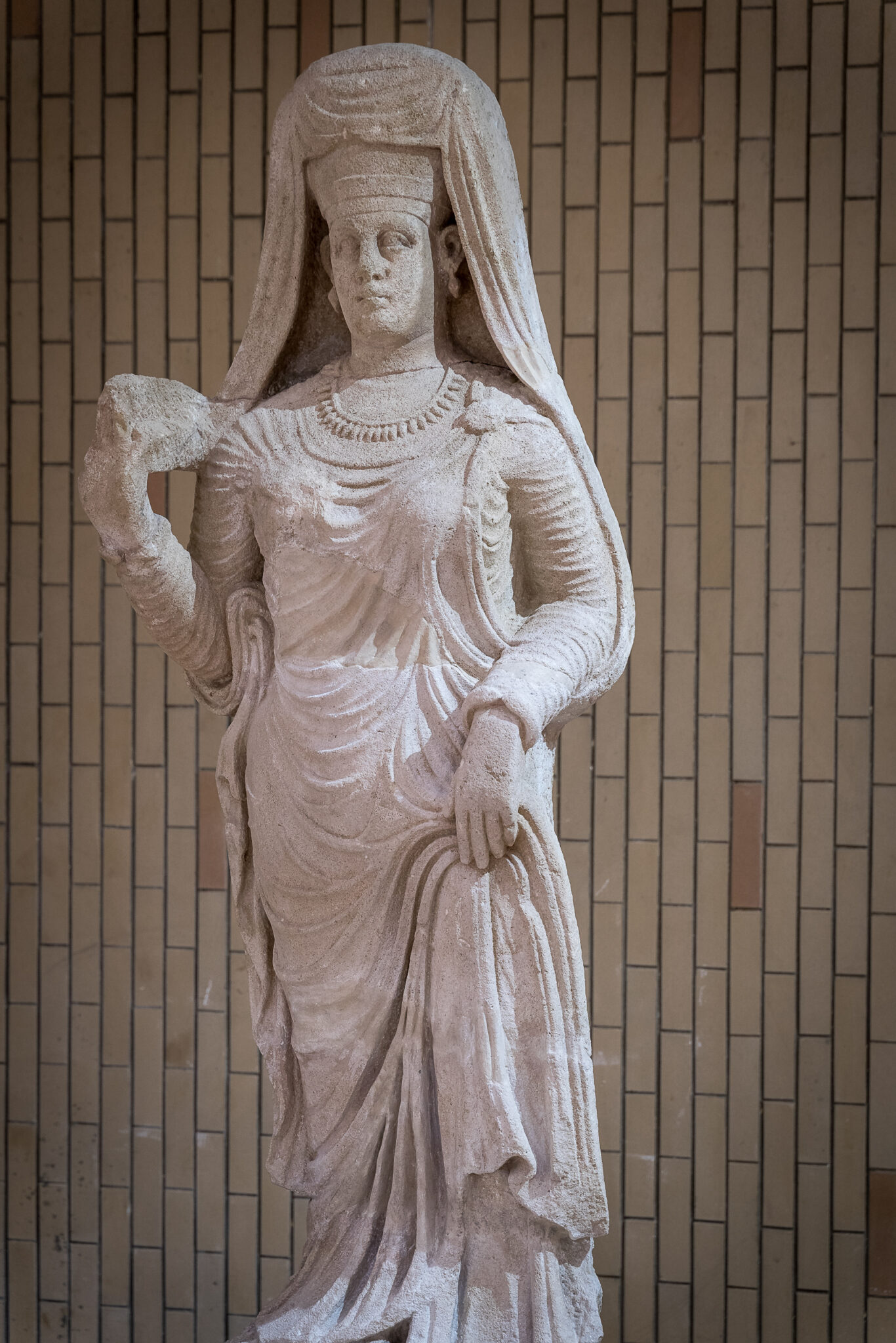 A Guide to visiting Hatra in the Iraqi Desert - Uncharted Roads